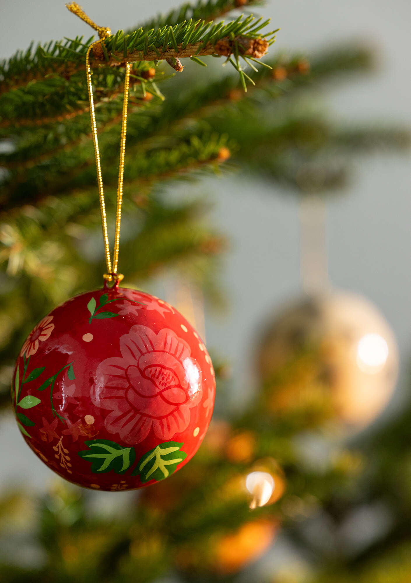 Alaska Forest papier-mâché baubles